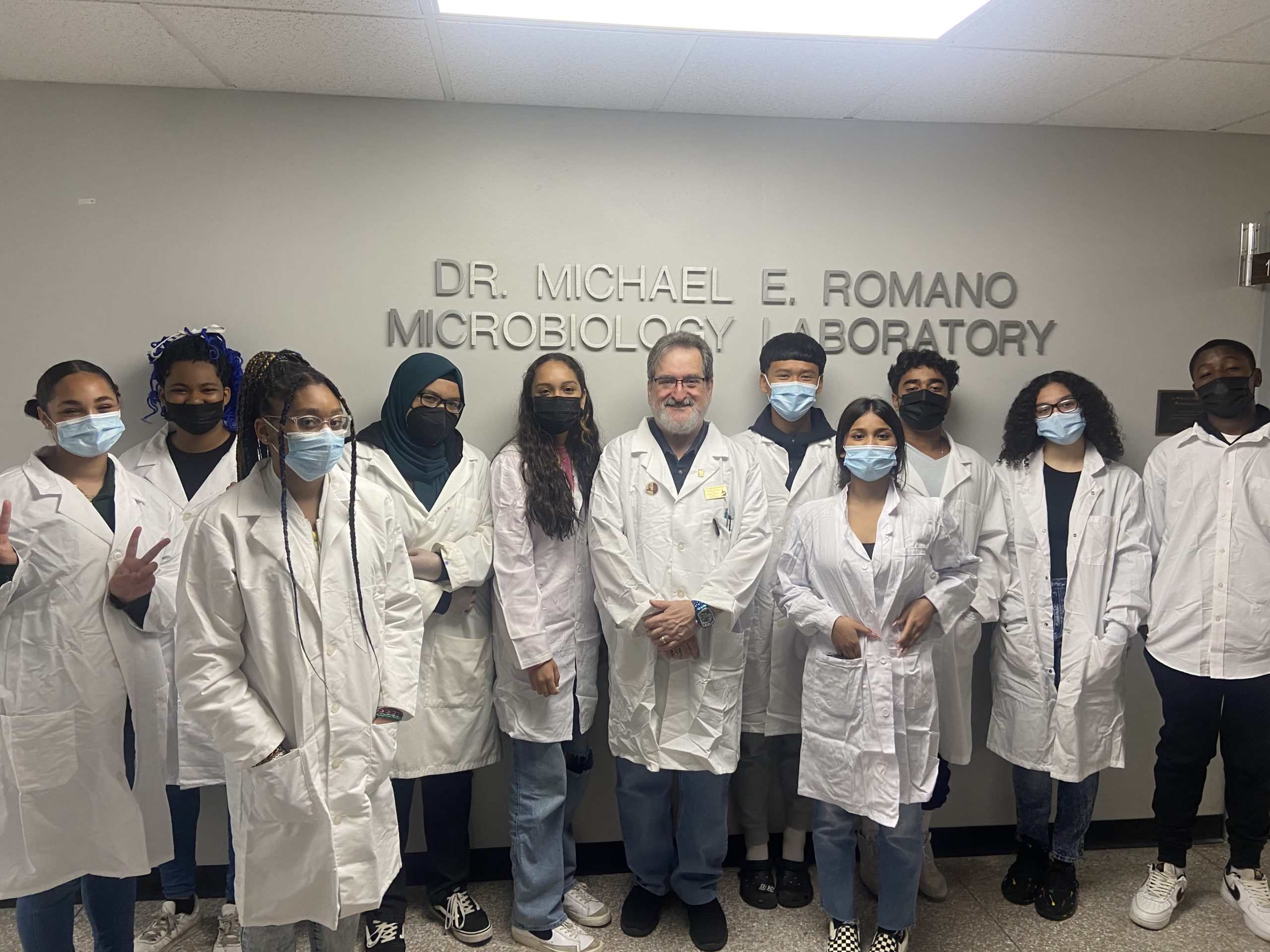 Utica University Microbiology Lab Visit – Young Scholars